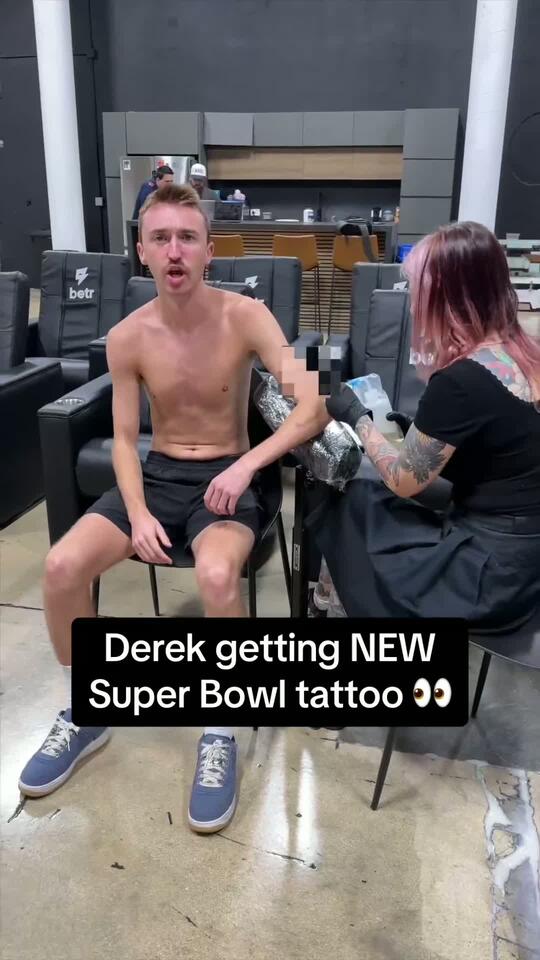 Whos Betr Derek gonna pick this season nfl football - NewsBreak