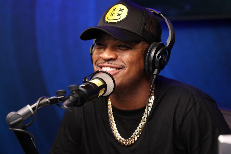 Ne-Yo shares details about ‘one relationship’ with three girlfriends ...
