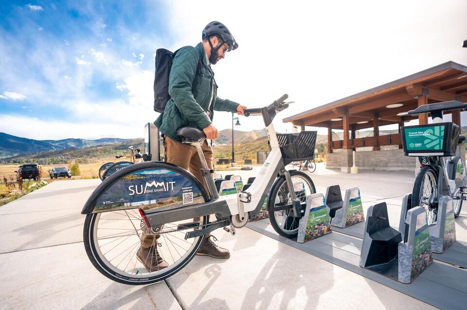 Summit Bike Share wraps record-setting season, seeks public feedback ...