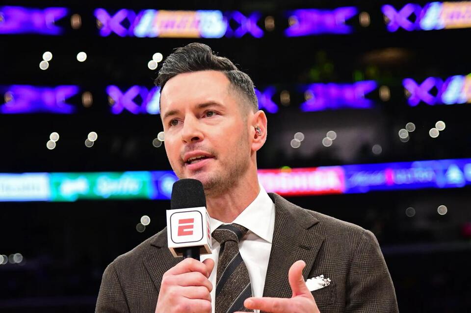 Charlotte Hornets interview podcaster for head coach opening - NewsBreak