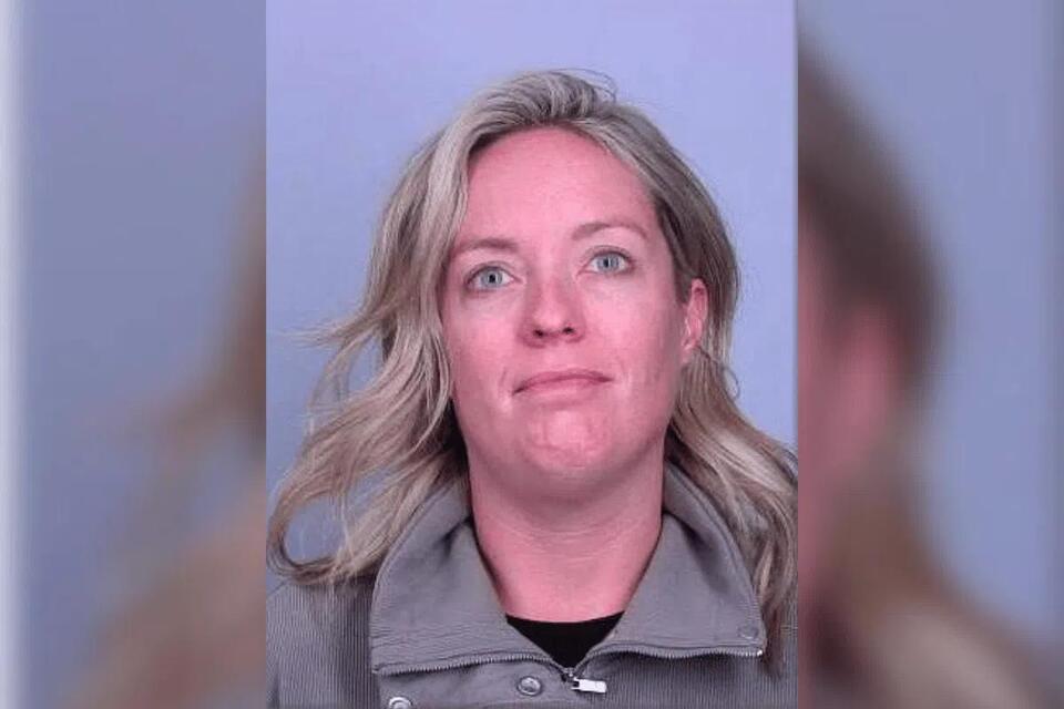 Minnesota woman sentenced after $2.7M embezzlement scheme to fund ...