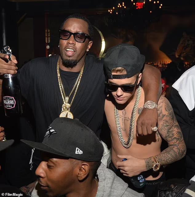 Justin Bieber shares rare pic with dad after breaking silence on fears ...