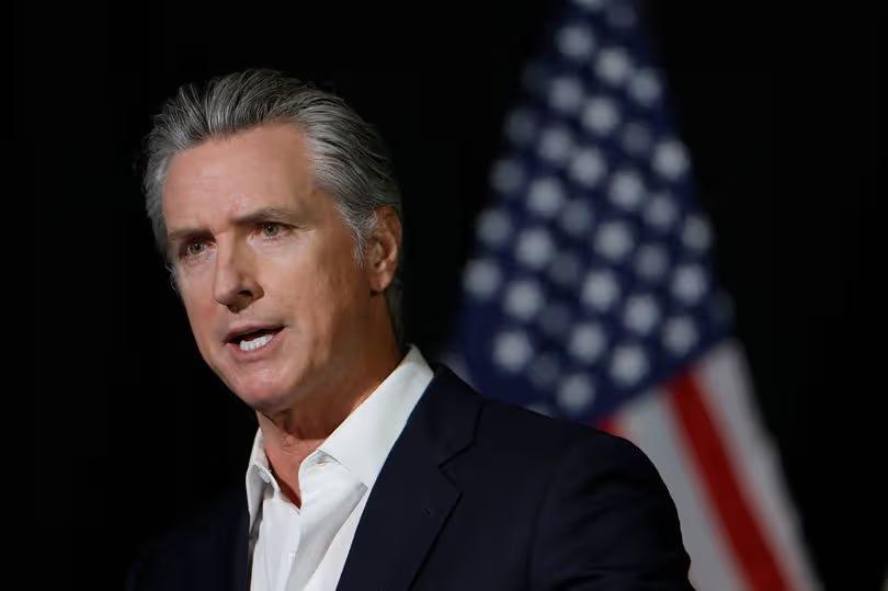 Trump posts once every minute for an hour in latest wild social media ...