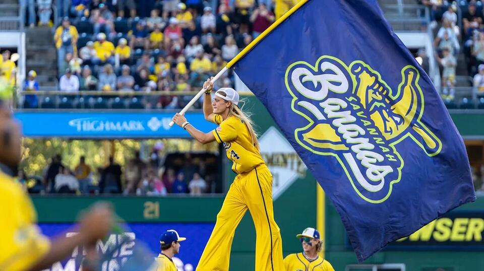 Braves pitcher details Savannah Bananas journey after making MLB debut ...