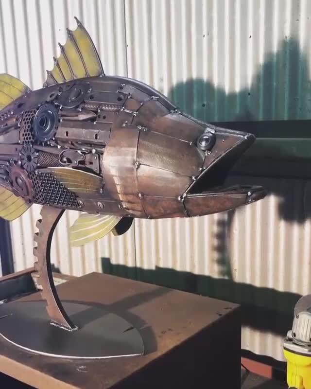 The Barra in the workshop This horse weighed around 30kg and measured ...