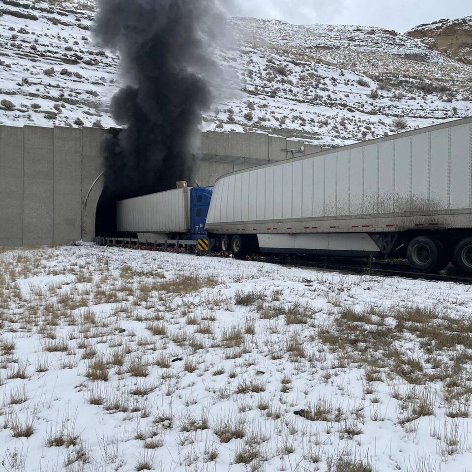 Preliminary report on deadly Green River Tunnel crash released - NewsBreak