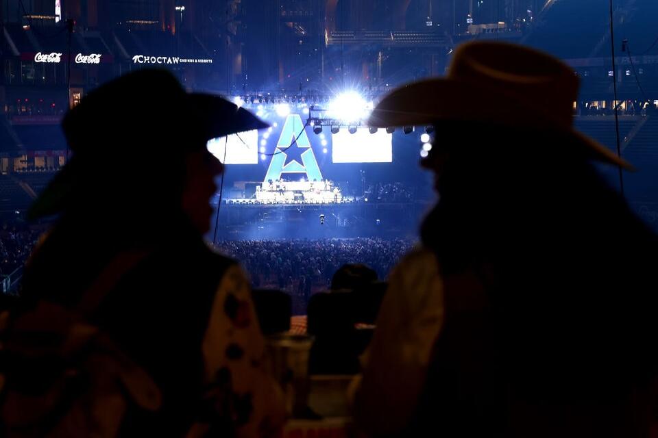 This Major Country Artist Is Coming To Montana - NewsBreak