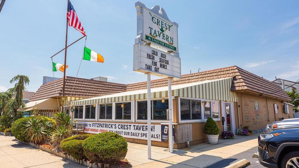 Crest Tavern Announces New Ownership - NewsBreak