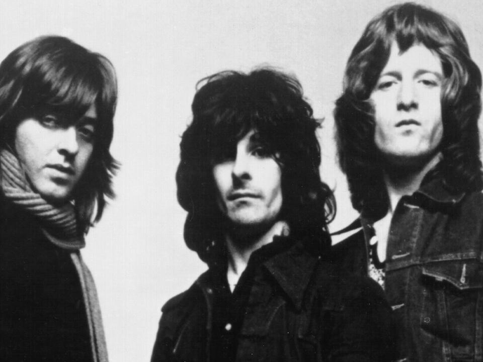 The Tragic Deaths Around the Badfinger Ballad That Harry Nilsson and ...