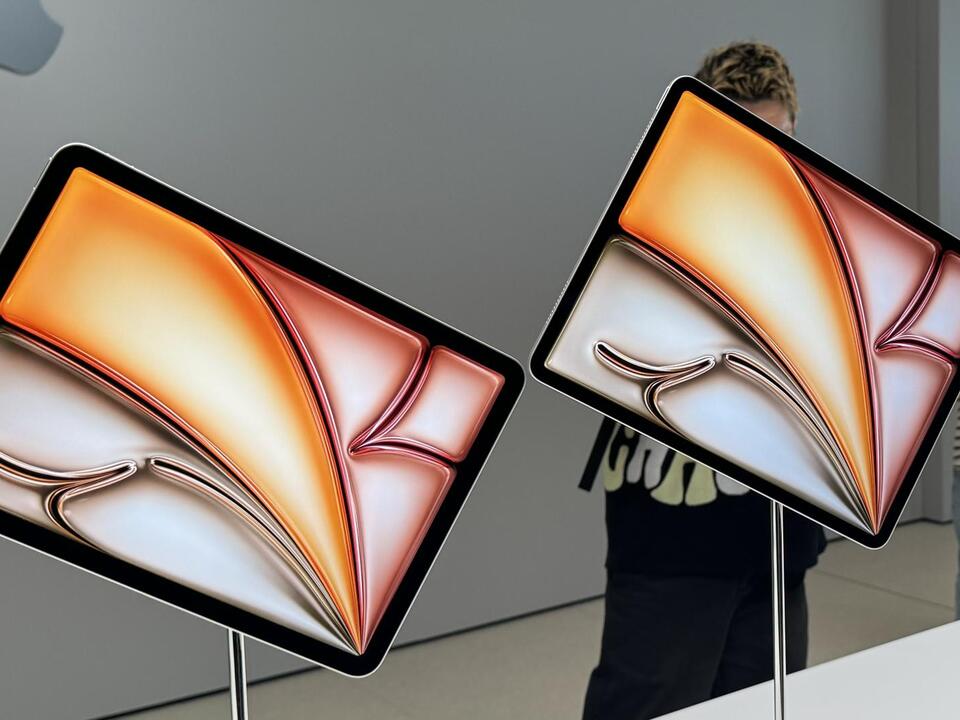 Apple's rumoured 'robot iPad' sounds throughly bizarre