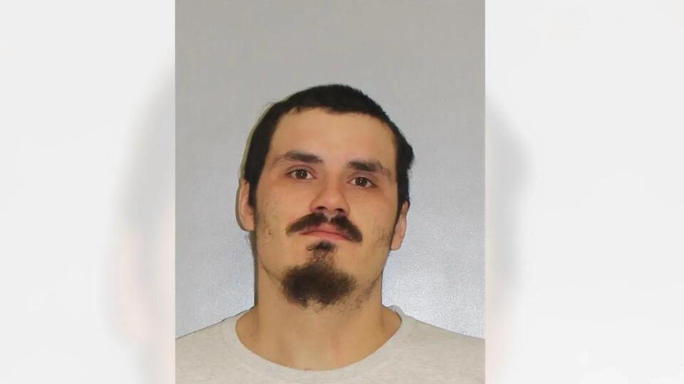 'You'll be dead and so will I': Man arrested for assault, hits ...