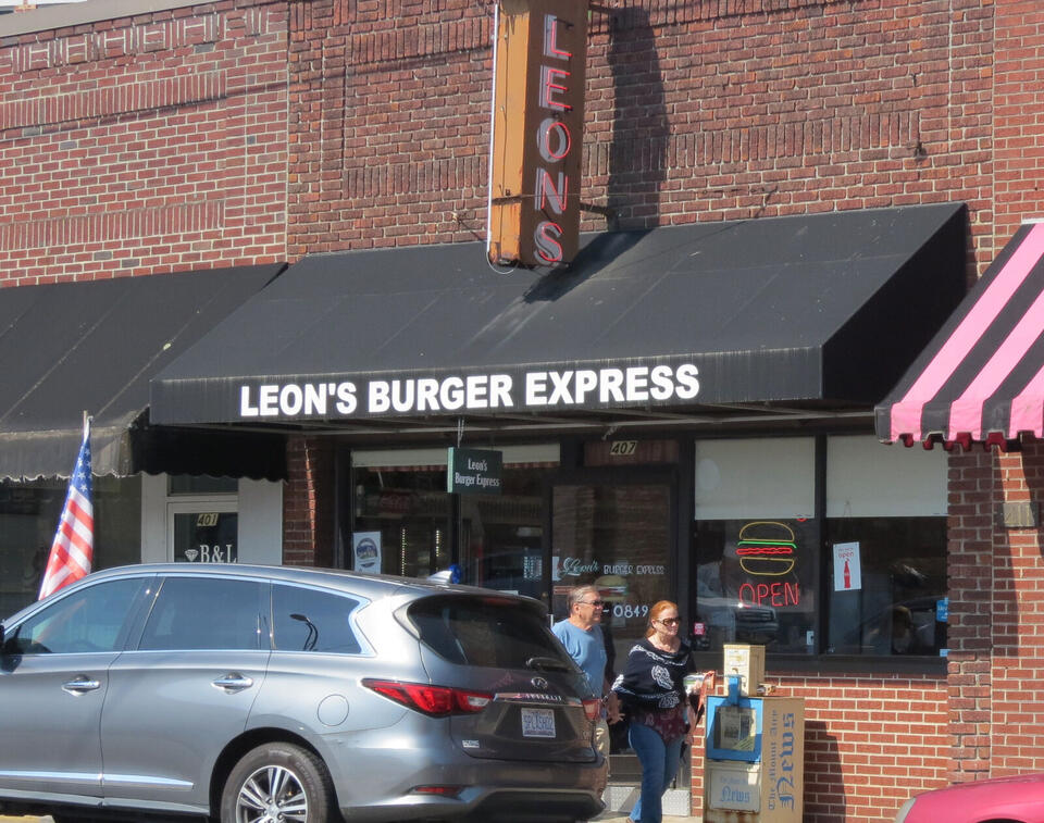 Leon's Burger Express changes hands - NewsBreak