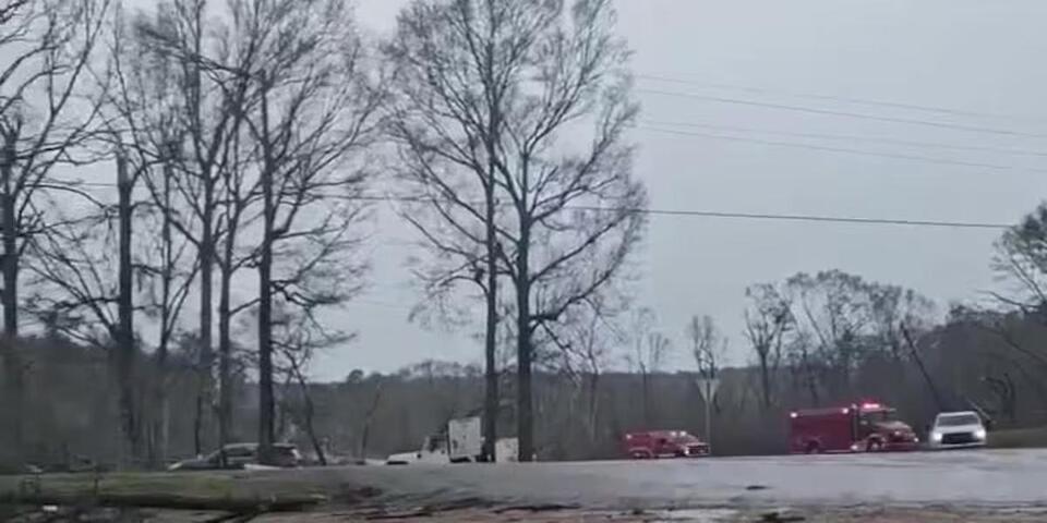 Video shows tornado damage near the Eastfork Country Store on Hwy. 1054 ...
