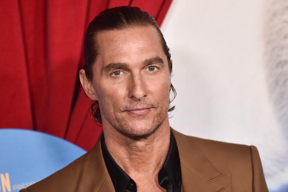 Did Matthew McConaughey really expose Epstein files? - NewsBreak