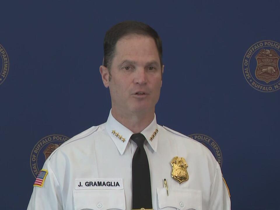 Investigation Launched After 2 Buffalo Police Officers Shoot Kill Man