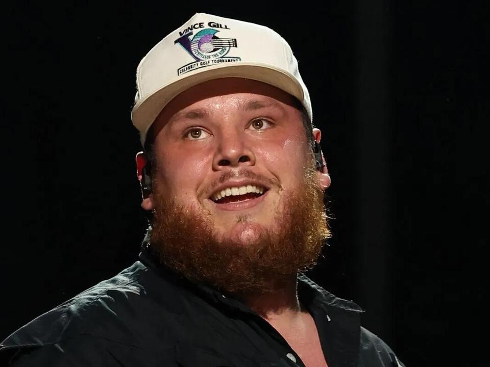 Luke Combs Reveals the Difficult Parenting Moment He Didn’t Cover on ...