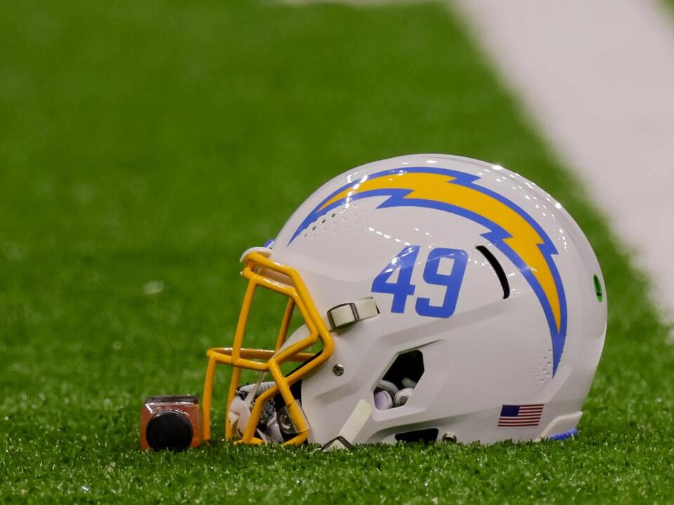 Los Angeles Chargers vs. Dallas Cowboys: How to watch NFL online, TV ...