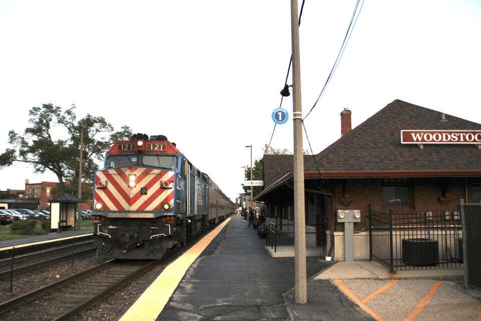 Metra responds to UP request for regulators to dismiss trackage-rights ...