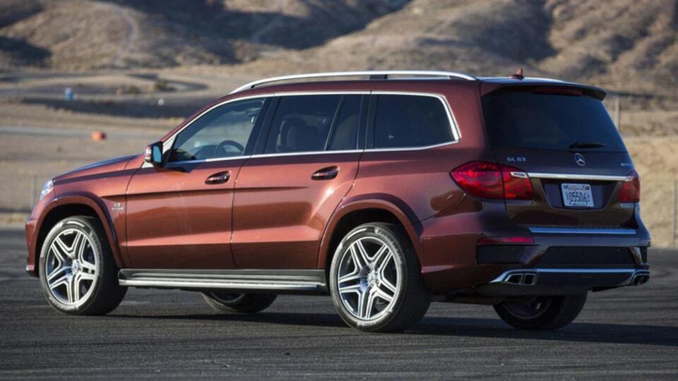 7 Sleeper SUVs With More Speed Than Their Looks Suggest - NewsBreak
