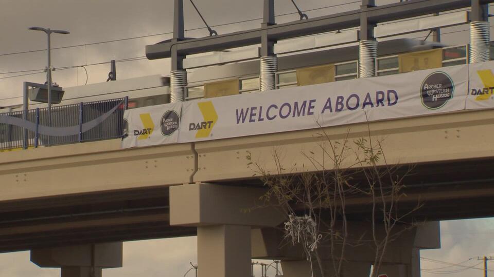 DART experiences hours-long delays after Mavs vs Lakers game - NewsBreak