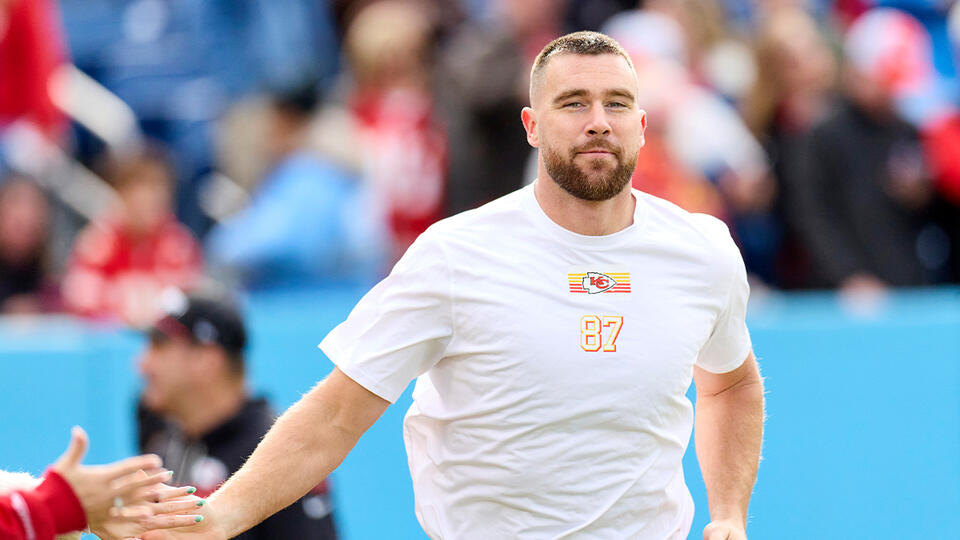 Travis Kelce Had a Classy Message For Bo Nix After Chiefs Loss - NewsBreak