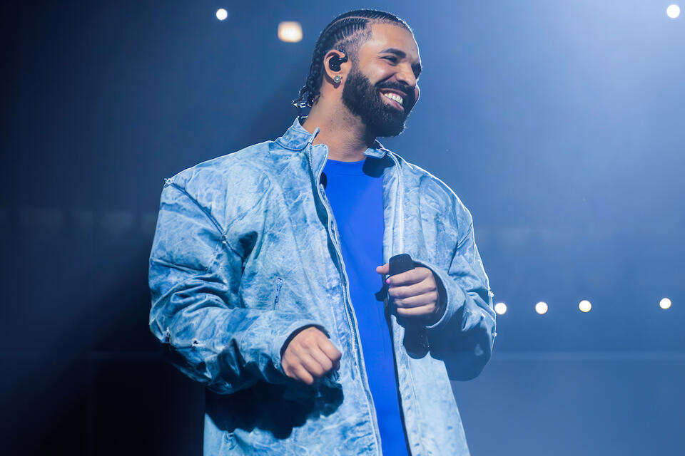 Drake Claims Universal Music Group Allowed Streamers to Cash In on “Not ...