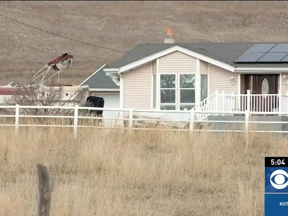 SWAT respond to Tooele County after suspect barricades inside home