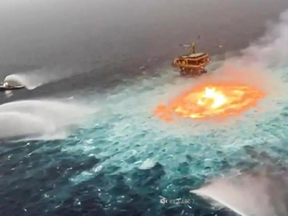 Scientists discover giant missing blob of water in the middle of the ...