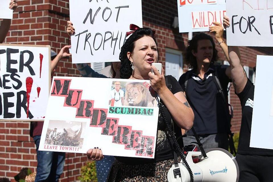 Oregon Ballot Pushes Radical Animal Rights - NewsBreak