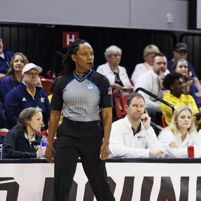Referee pulled at halftime of NCAA Tournament game over conflict of ...