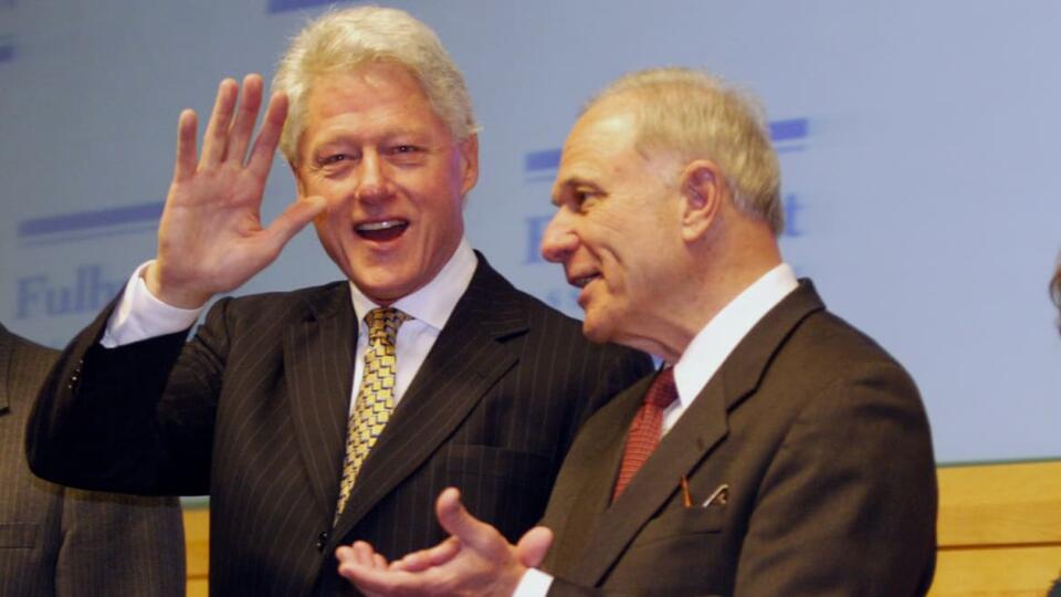 Ex-Senator Who Helped Clinton’s Rise and Began Political Dynasty Dies ...