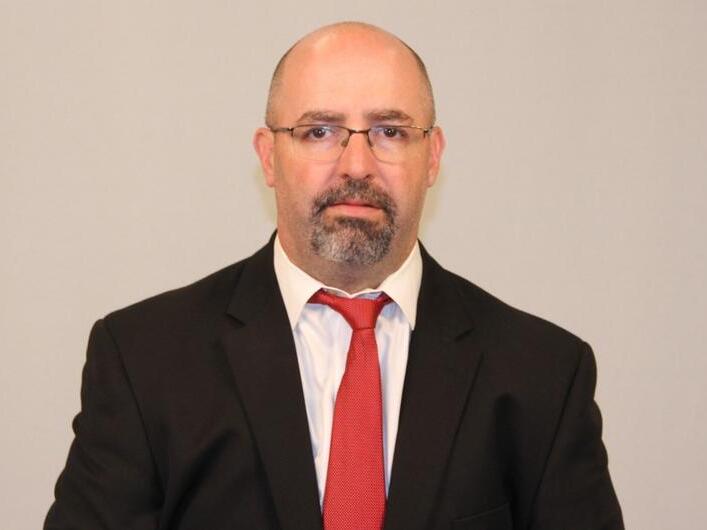 Longtime college hockey coach Murphy named associate head coach with ...