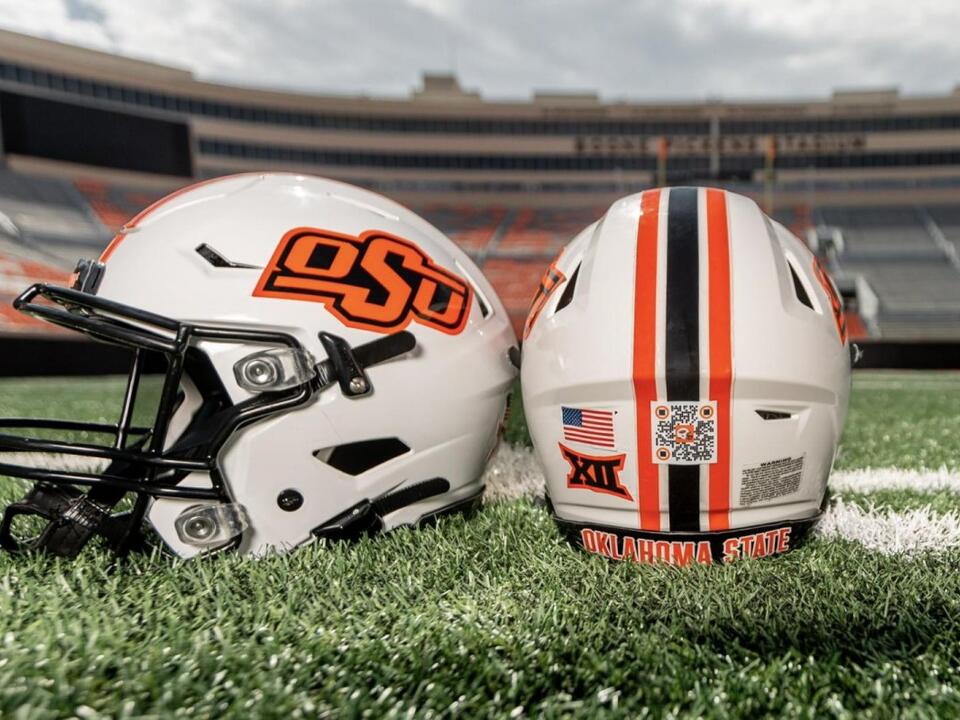 Oklahoma State football players to wear QR code on helmets for NIL money