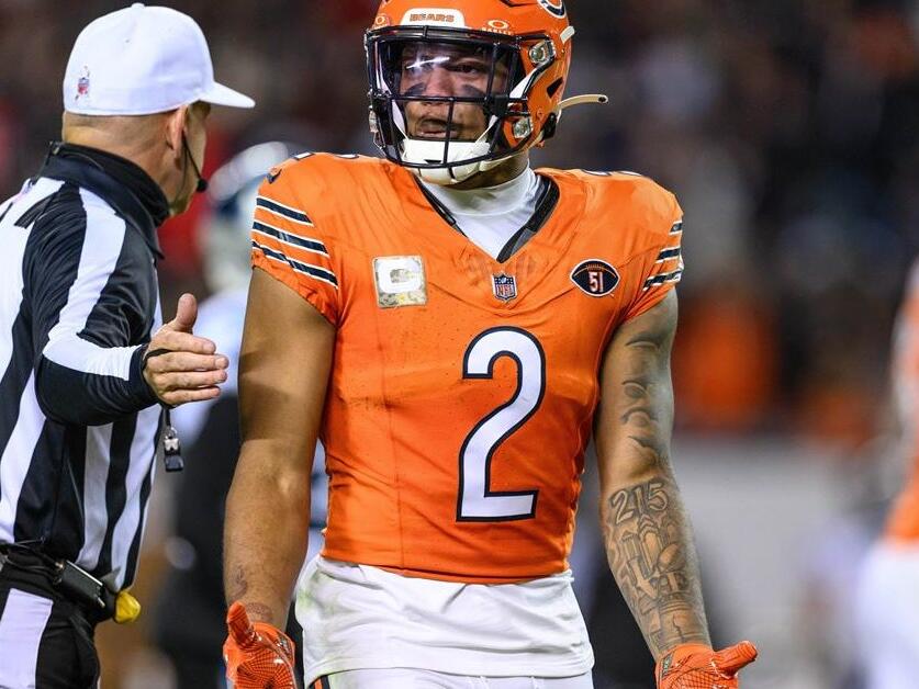 Former Maryland football star DJ Moore inks massive extension, makes ...