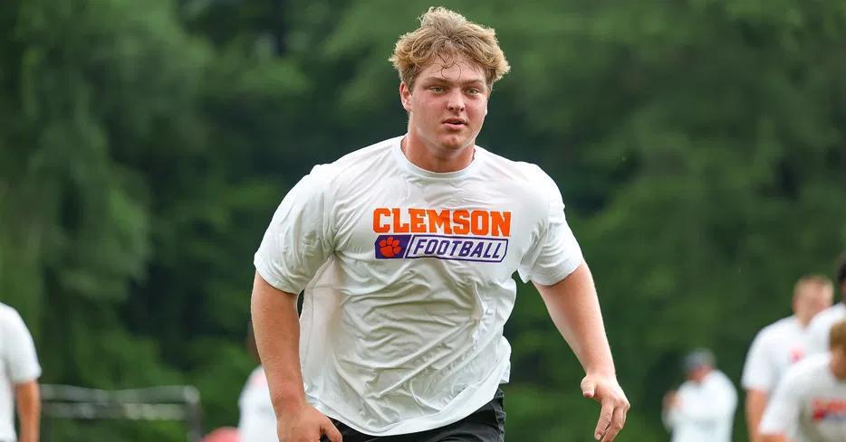 How a Matt Luke group chat created significant separation for 4-star ...