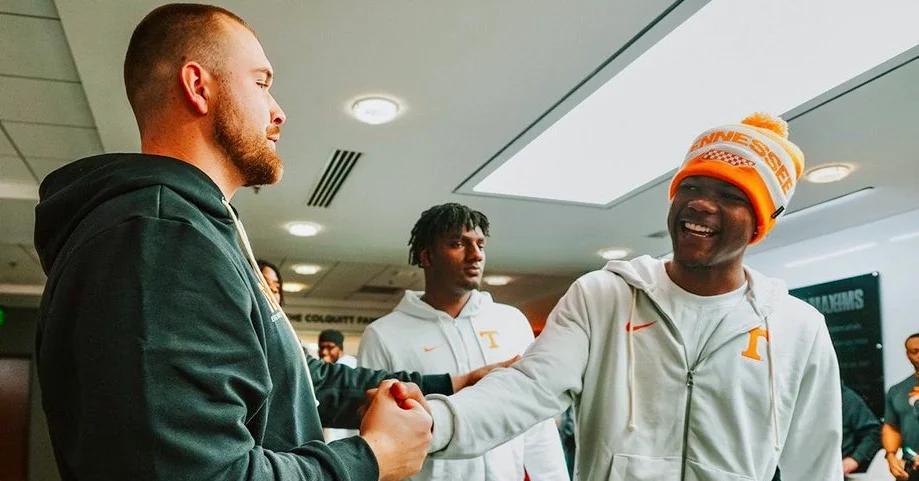 Everything Derek Owings said about Tennessee football offseason ...