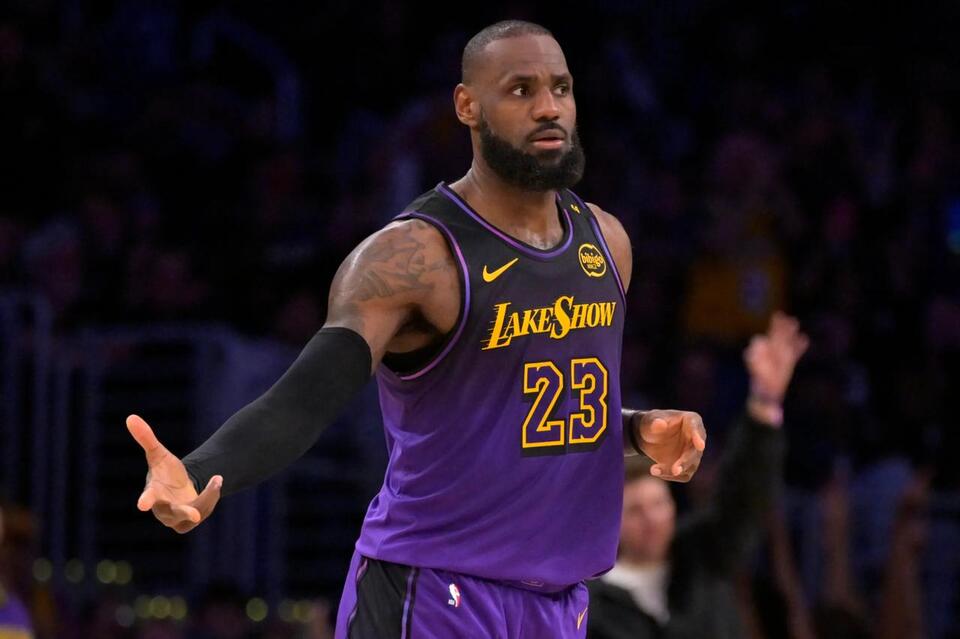 ESPN’s Stephen A. Smith Urges LeBron James to Leave Lakers to Join This ...