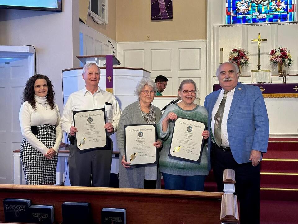 Del. Metzgar presents citations to the Essex United Methodist Church