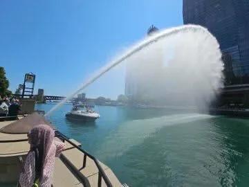 Chicago’s famous water cannon is back, shooting an arch over the ...