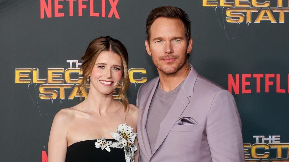 Chris Pratt ‘Checked Out’ His Now-Wife in Church Before Dating - NewsBreak