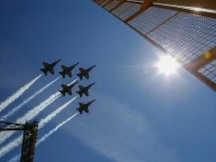 When, where to watch Seattle's Seafair Air Show, Blue Angels