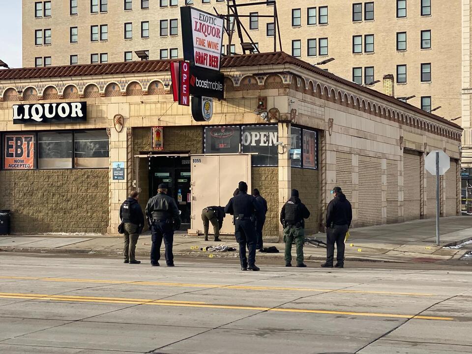 1 dead in what police believe was a targeted shooting Tuesday outside a ...