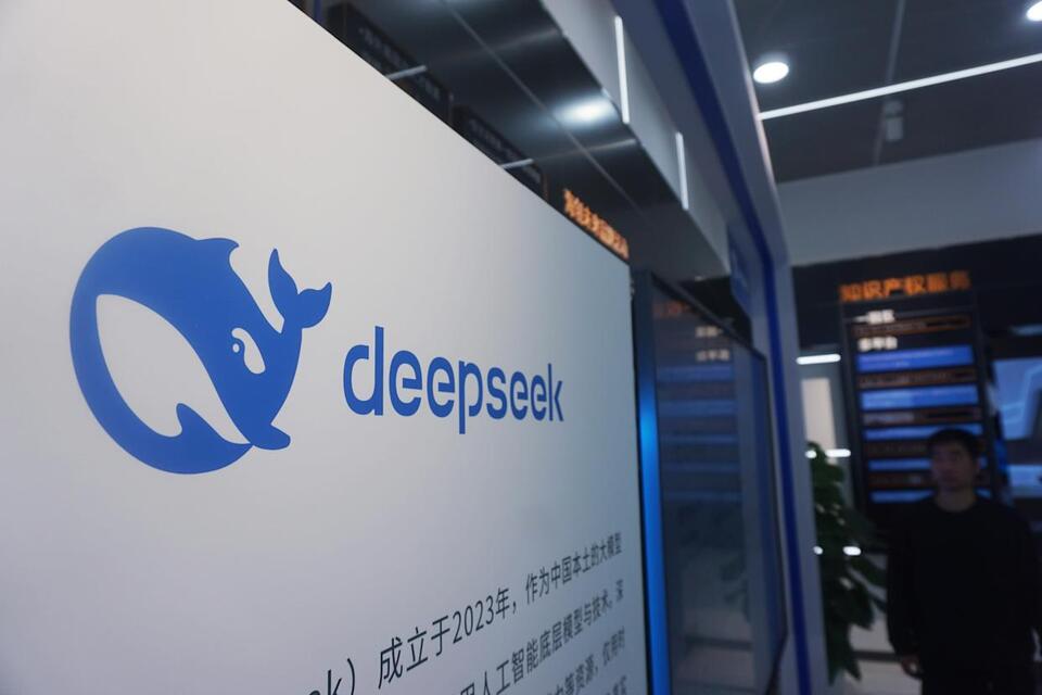 DeepSeek promises its new AI model has 'world-class' reasoning - NewsBreak