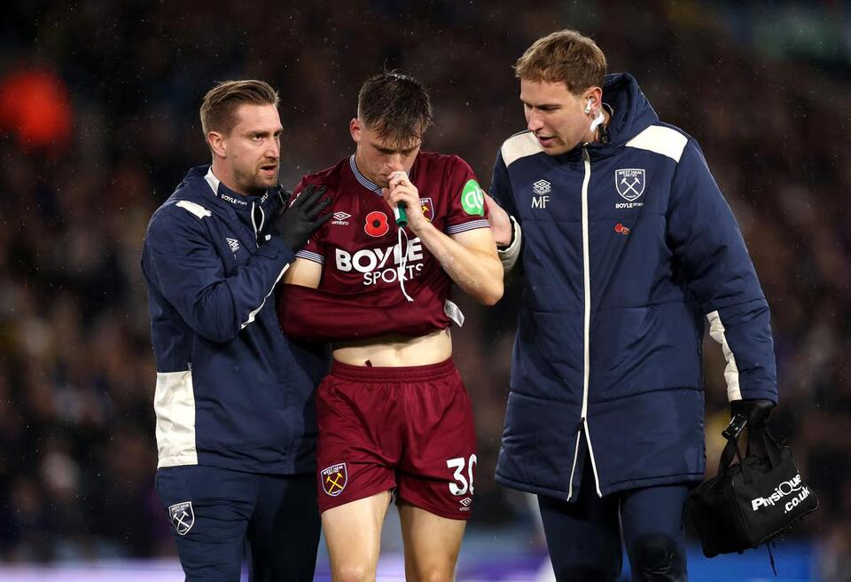 Ollie Scarles injury: West Ham confirm return timeline after collarbone ...