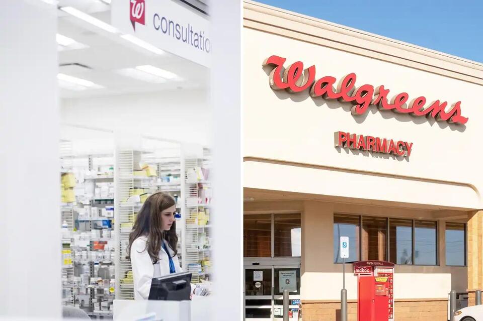 Walgreens announces 60 closures plunging customers deeper into chaos as ...