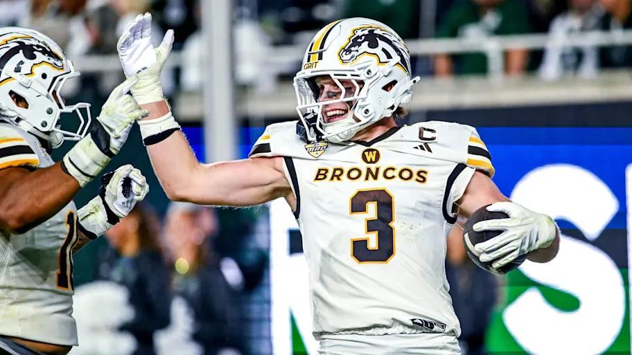 College football 2025: Best uniform combinations in Week 3 - NewsBreak