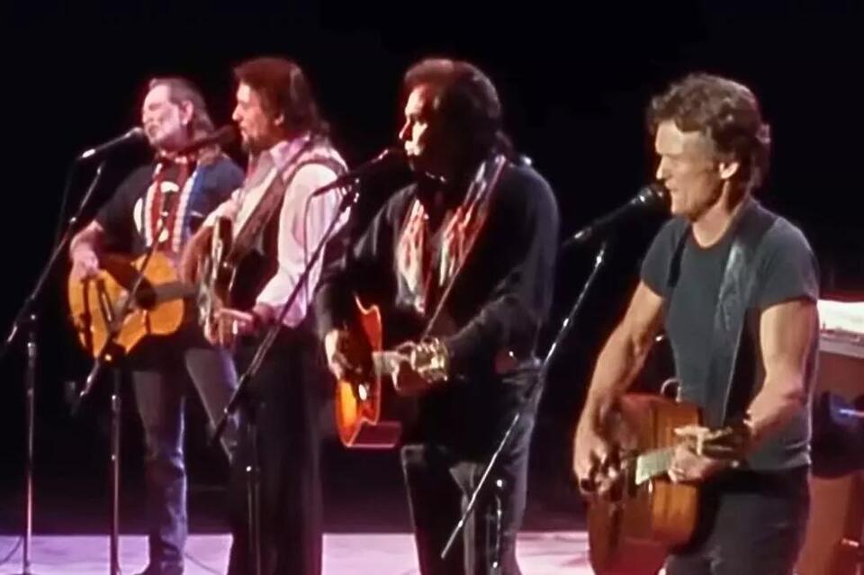 Why The Highwaymen Didn’t Request Any Alcohol on Their Tour Rider ...