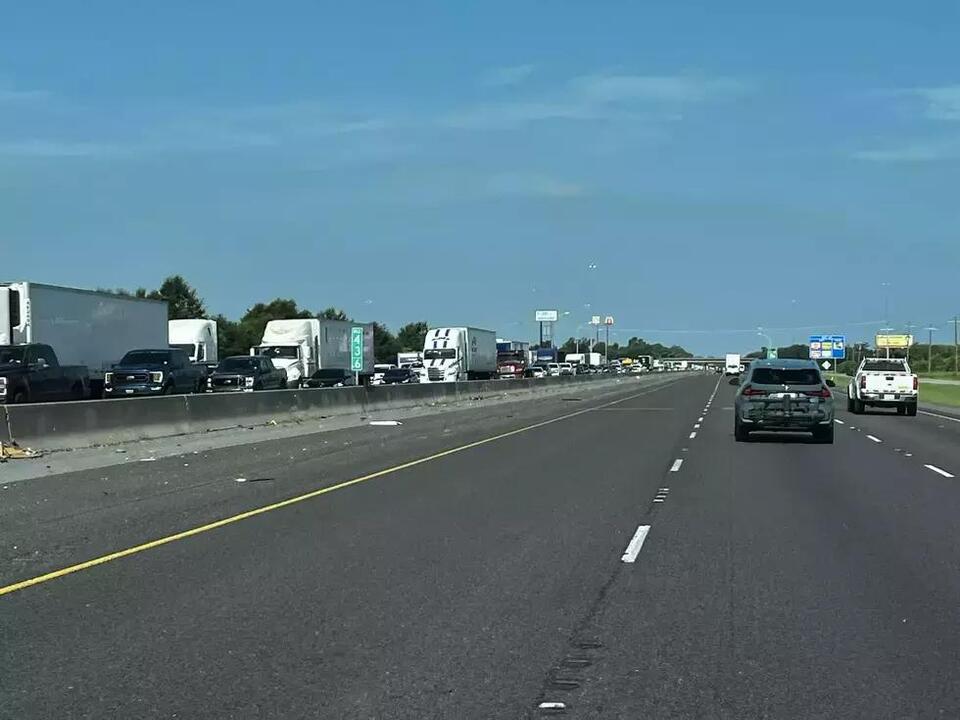 UPDATE: I-10 Eastbound Shut Down, Traffic Being Diverted - NewsBreak