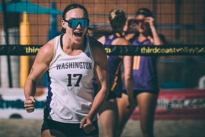 University of Washington Beach Volleyball Team Shines at Battle 4 LA ...