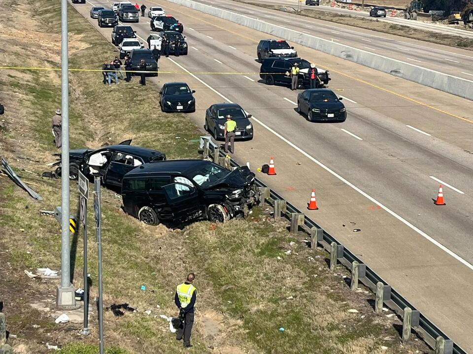 1 suspect injured, 1 innocent killed after officer-involved shooting ...